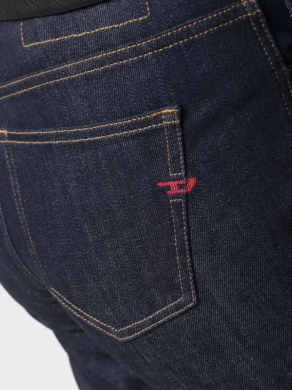 DIESEL® Cropped Straight-leg Jeans