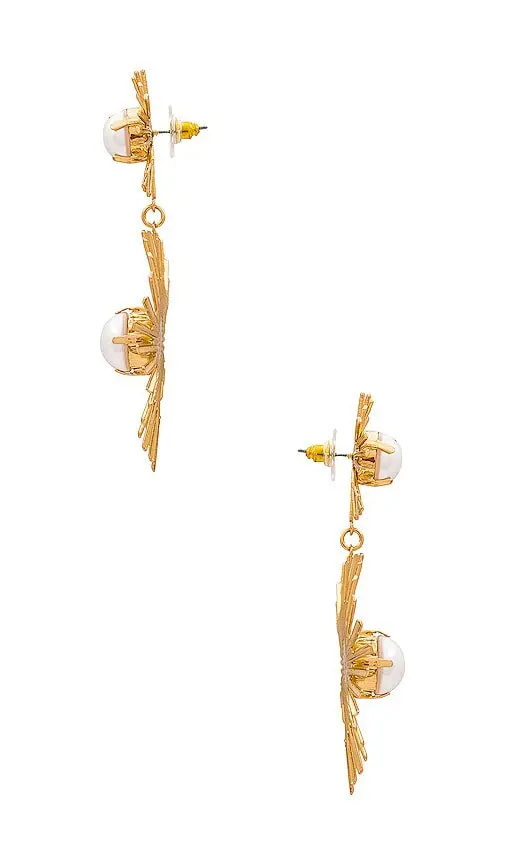 8 Other Reasons Pearl Drop Earrings