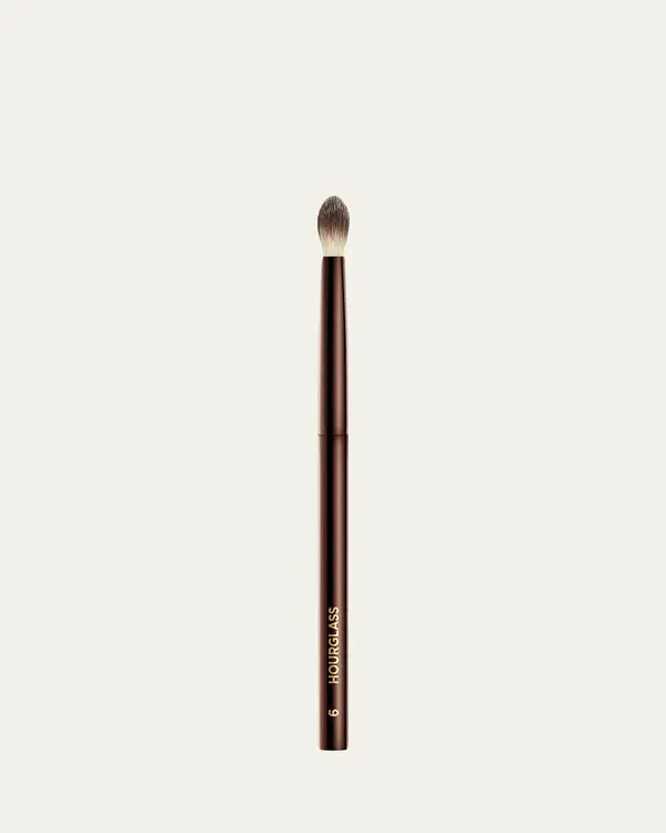 HOURGLASS No. 6 Tapered Blender Brush - One-color