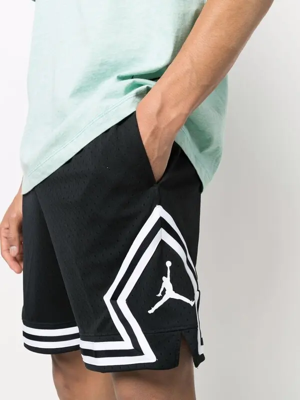 JORDAN Contrasting-trim Shorts