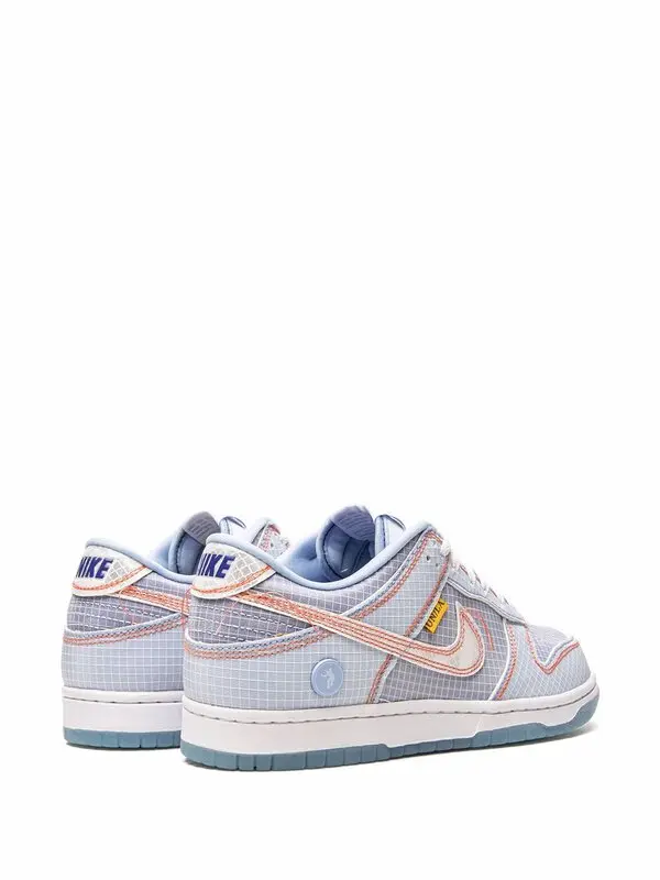 Nike X Union Dunk Low Passport Pack Hyper Royal Sneakers - Blue