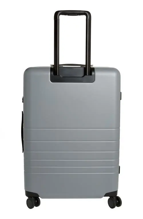 MONOS 27-inch Medium Check-in Spinner Trolley