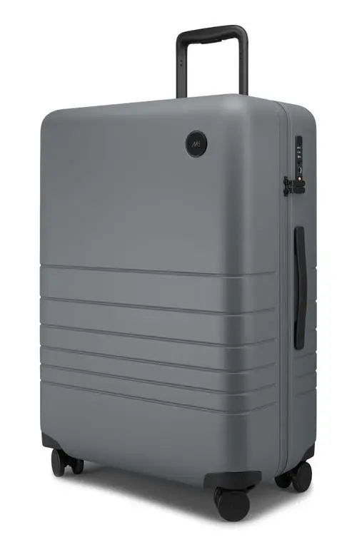 MONOS 27-inch Medium Check-in Spinner Trolley