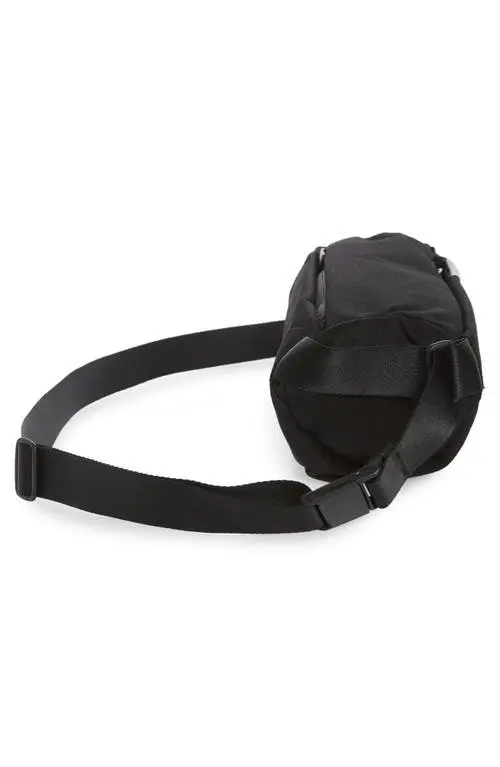 Bellroy Heiq V-block Mini Sling