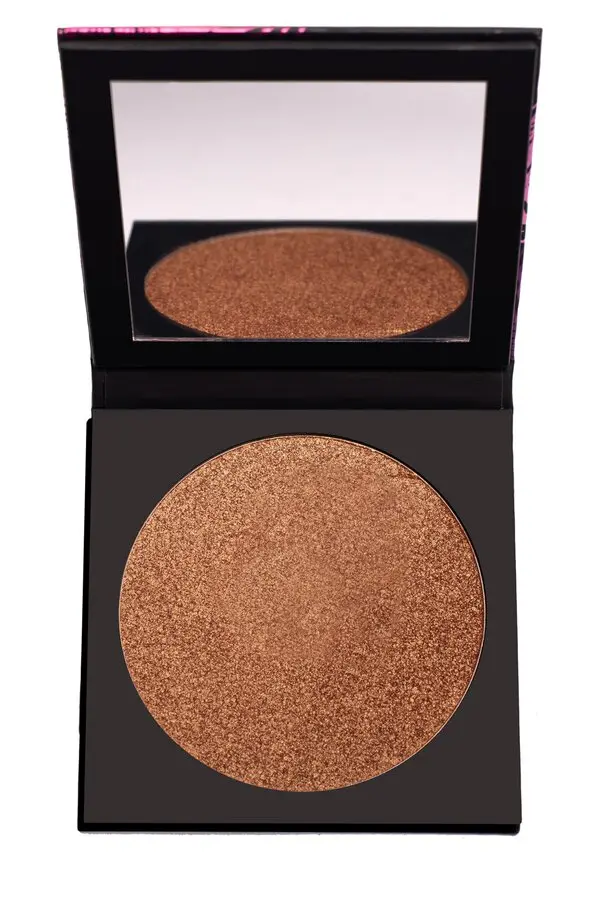 UOMA BEAUTY Black Magic Carnival Bronzing Highlighter - Medium/ Dark