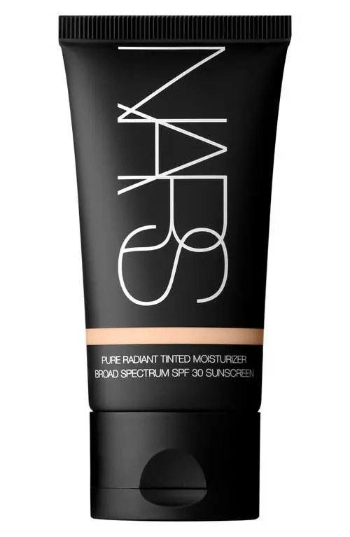 NARS Pure Radiant Tinted Moisturizer Broad Spectrum Spf 30 - Gotland