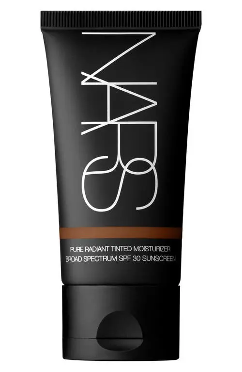 NARS Pure Radiant Tinted Moisturizer Broad Spectrum Spf 30 - Guernsey