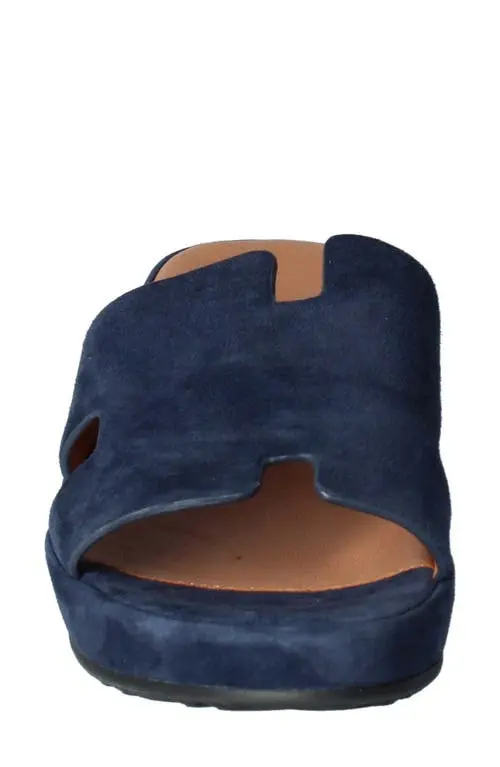 L'AMOUR DES PIEDS Catiana Platform Sandal - Navy