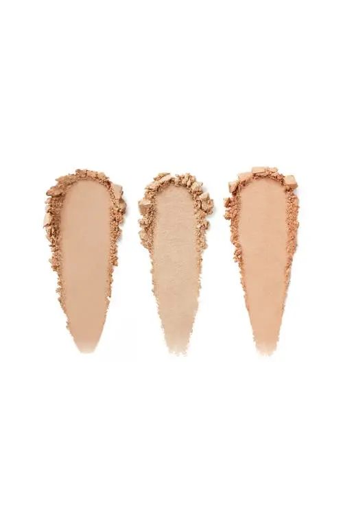 Bobbi Brown Illuminating Pressed Powder Compact - Nude