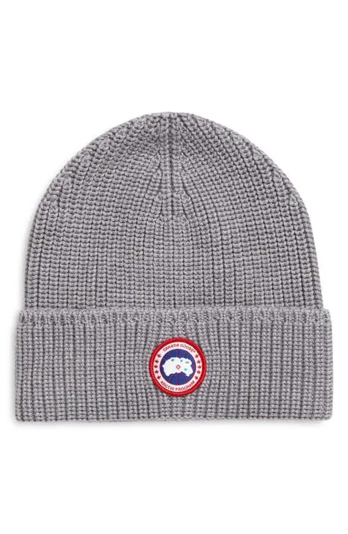 Canada Goose Arctic Disc Ribbed Beanie - Heather Grey