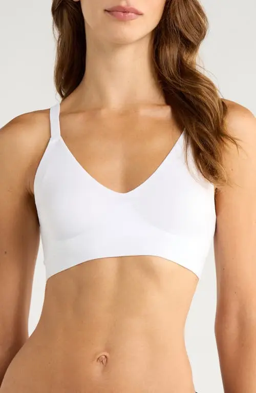TRUE & CO Soft Form V-neck Bralette - White