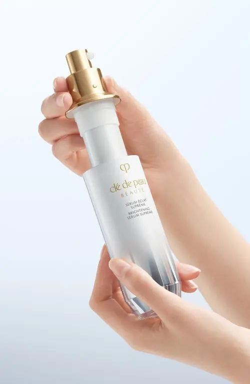 CLE DE PEAU BEAUTE Brightening Serum Supreme