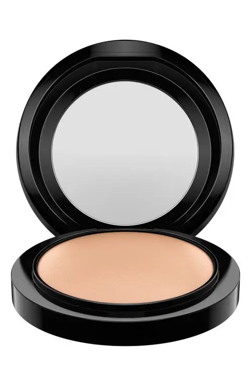 MAC COSMETICS Mineralize Skinfinish Natural Powder - Medium Golden