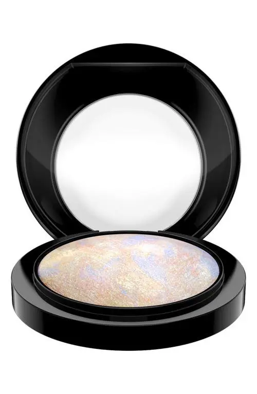 MAC COSMETICS Mineralize Skinfinish Powder Highlighter - Lightscapade.