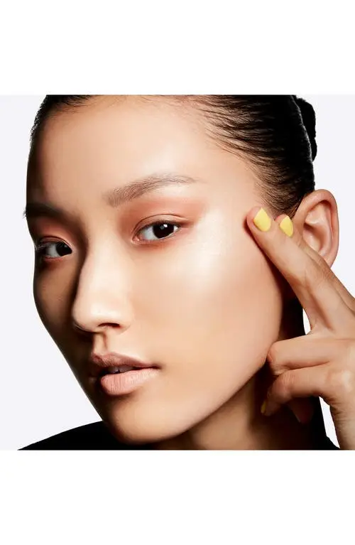 MAC COSMETICS Mineralize Skinfinish Powder Highlighter - Lightscapade.