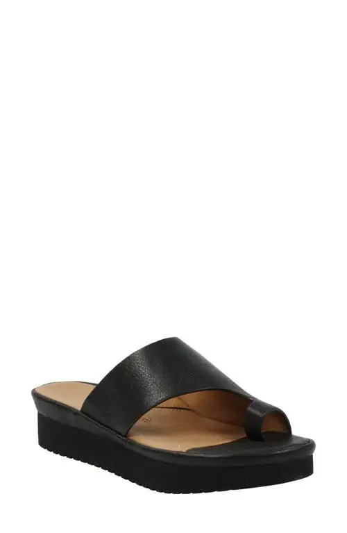 L'AMOUR DES PIEDS Ahlina Platform Sandal