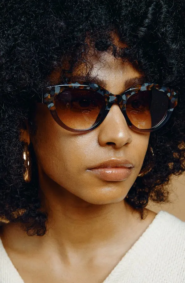 COCO AND BREEZY Peyton 53mm Gradient Oval Sunglasses