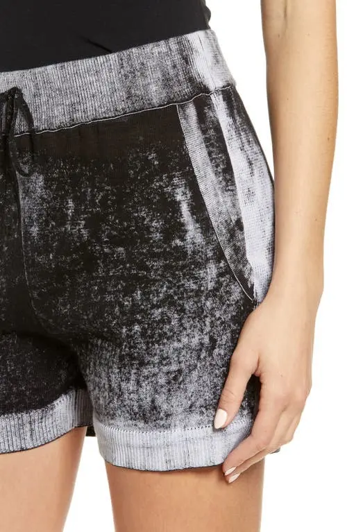 Blanc Noir Huntress Shorts