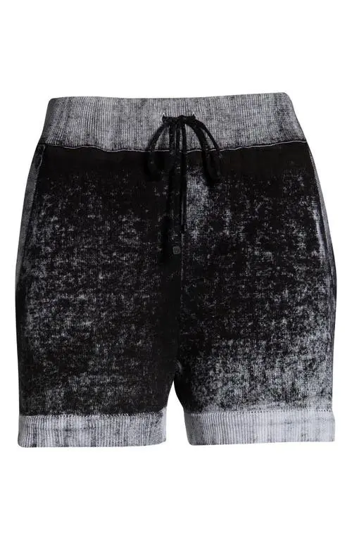 Blanc Noir Huntress Shorts