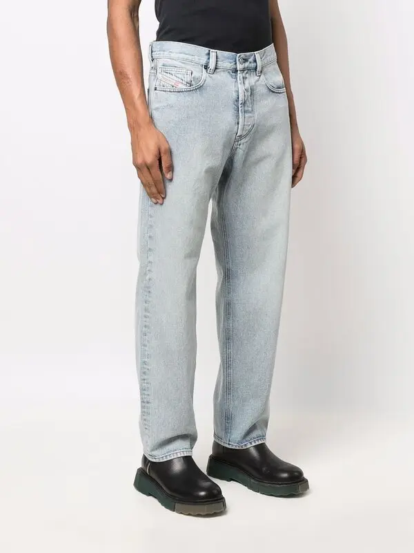 DIESEL® 2010 D-macs 09c14 Straight-leg Jeans - Blue