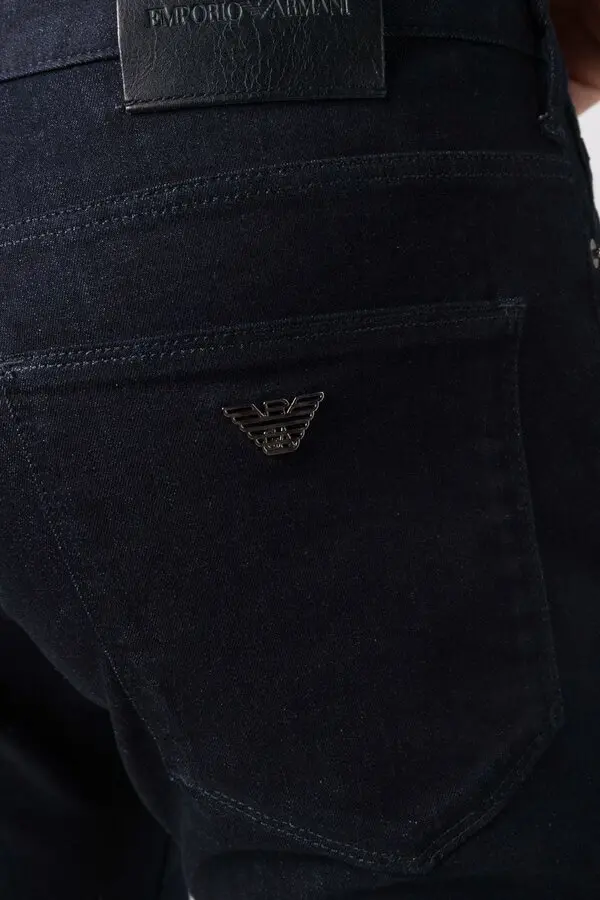 Emporio Armani J06 Slim-fit Jeans - Blue