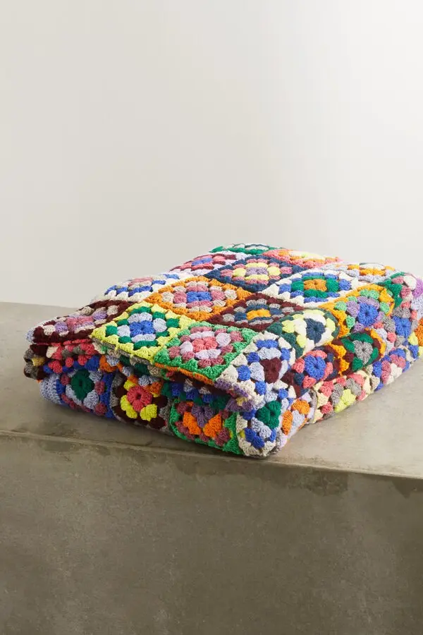The Elder Statesman Crocheted Cashmere Blanket In Blue - 70% Off
