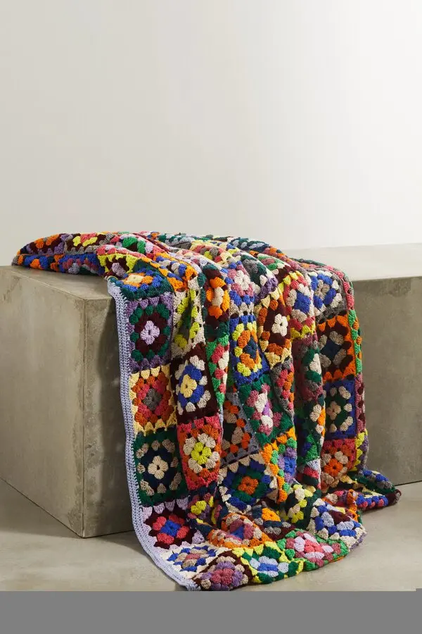 The Elder Statesman Crocheted Cashmere Blanket In Blue - 70% Off