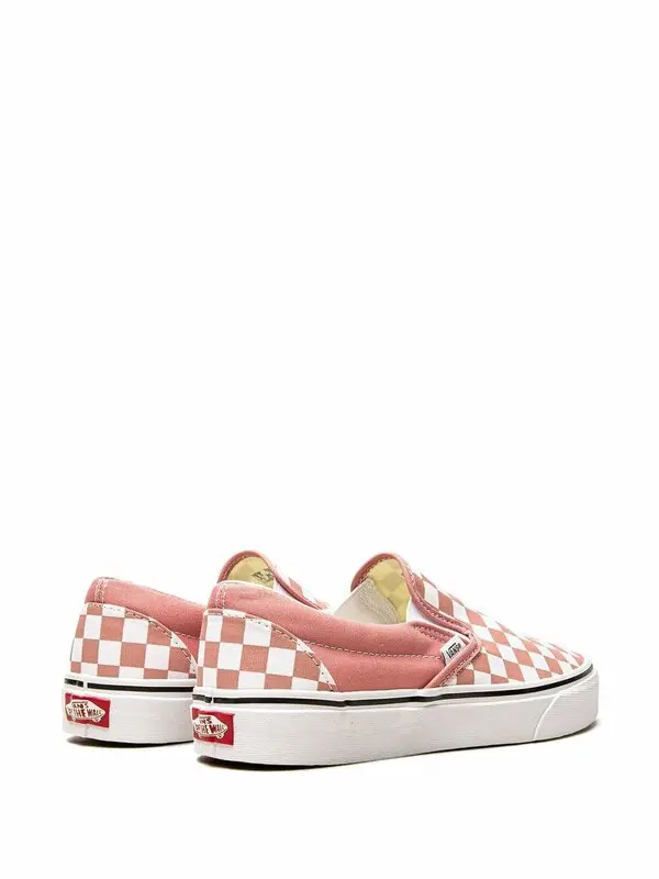 VANS Classic Slip-on Sneakers - Pink