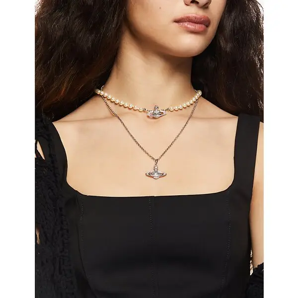 VIVIENNE WESTWOOD Mini Bas Relief Pendant Necklace - Platinum/ Crystal