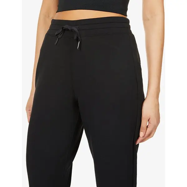 Spanx Airessentials Tapered Trousers