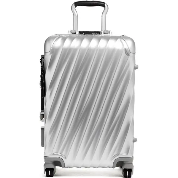 Tumi 19 Degree Aluminum 22-inch International Spinner - Silver