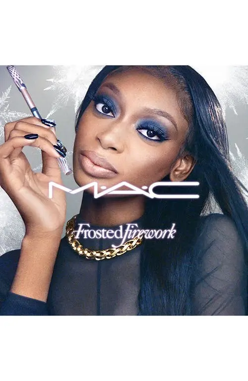 MAC COSMETICS Flashing Ice Extra Dimension Skinfinish