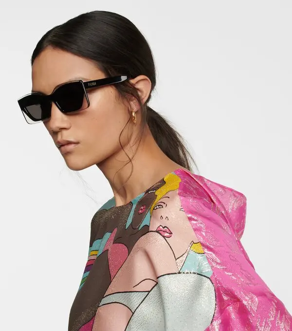 Fendi Feel Rectangular Sunglasses