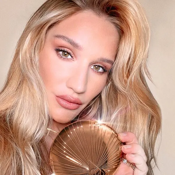 Charlotte Tilbury All-year-round Sun-kissed Skin Kit