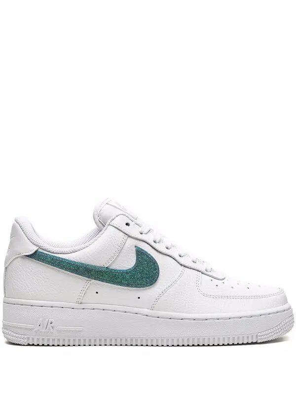 Nike Air Force 1 '07 Ess Glitter Swoosh Sneakers