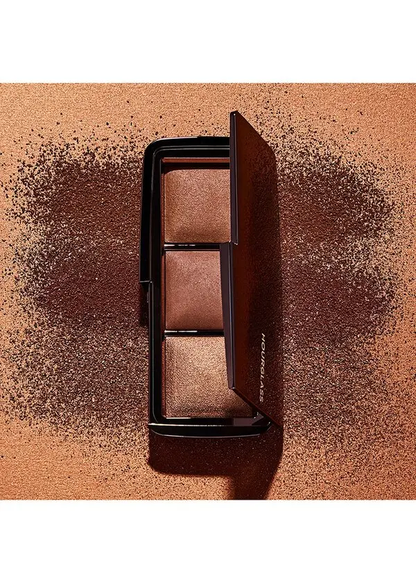 HOURGLASS Ambient Lighting Palette - Volume 3