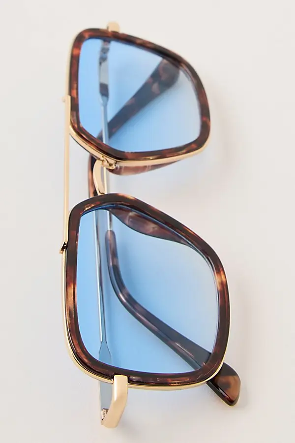 Free People Luna Classic Aviator Sunglasses - Deep Tort/sky Blue