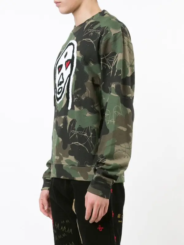 HACULLA. Camouflage Print Sweatshirt