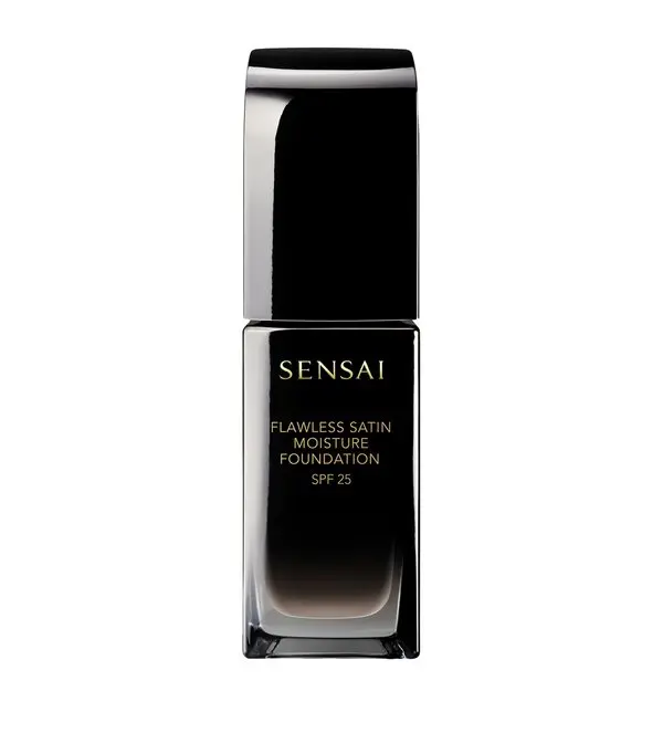 SENSAI Flawless Satin Moisture Foundation - Nude