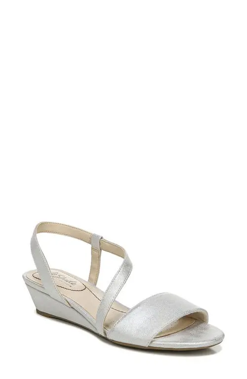LIFESTRIDE Yasmine Wedge Sandal - Silver