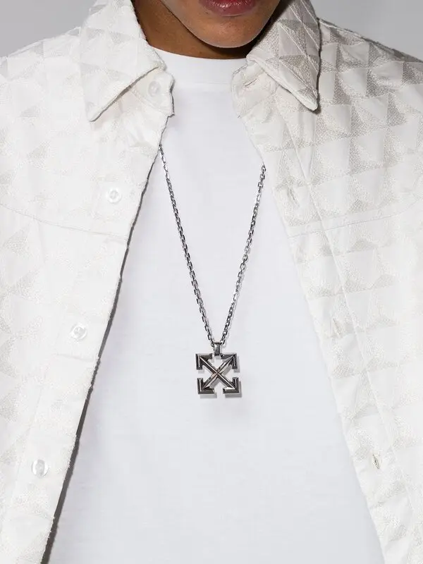 Off-White Arrow Chain Necklace - Silver | Editorialist