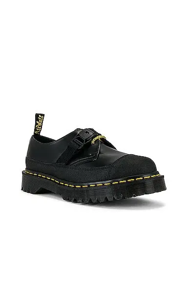 Dr. Martens Made In England 1461 Tech