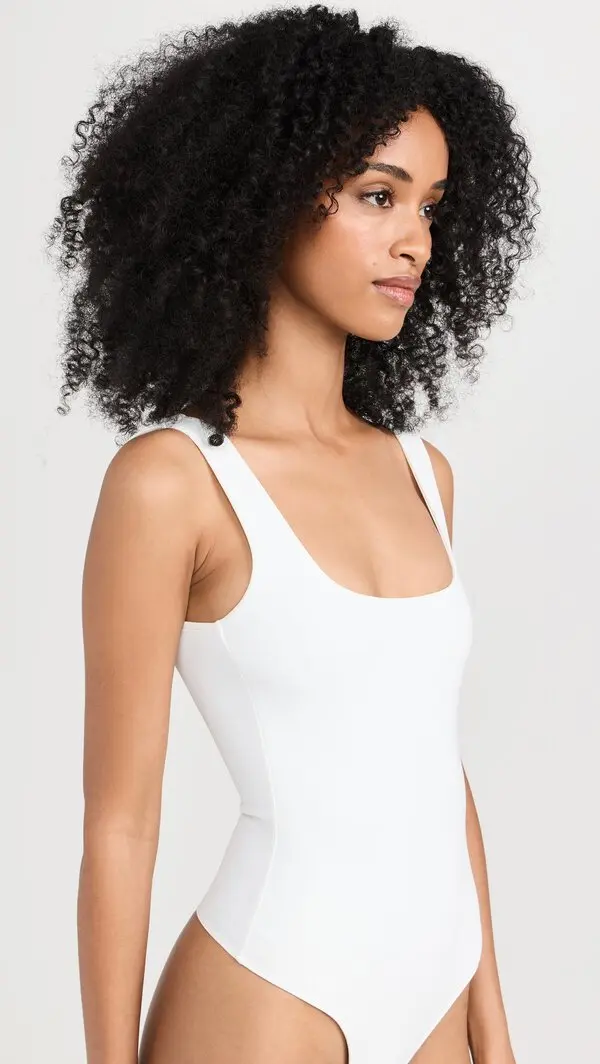 Good American Sculpting Modern Tank Thong Bodysuit - White001