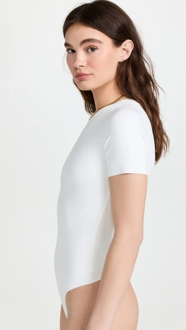 Good American Sculpting Tee Thong Bodysuit - White001