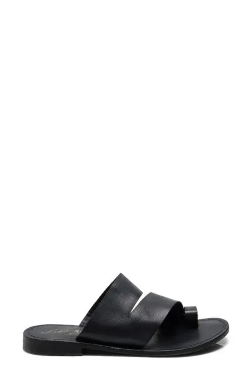Free People Abilene Toe Loop Sandal - Washed Black