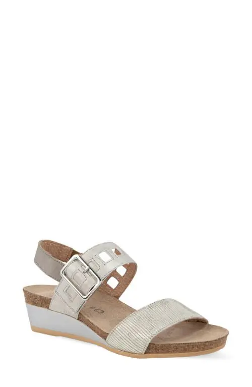 Naot Dynasty Wedge Sandal - Platinum/quartz