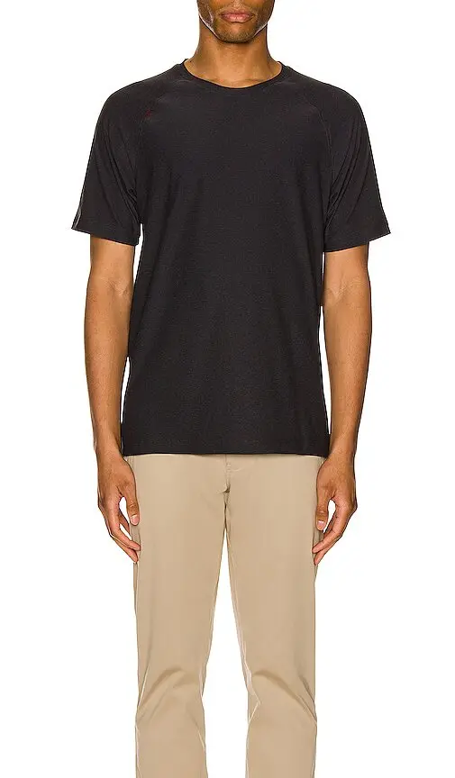 RHONE Reign Short Sleeve In Black - Black Heather
