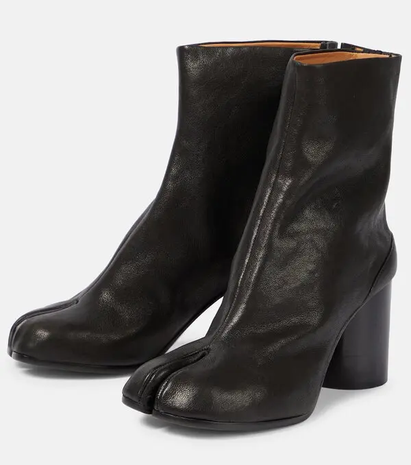 MAISON MARGIELA Leather Tabi Ankle Boots