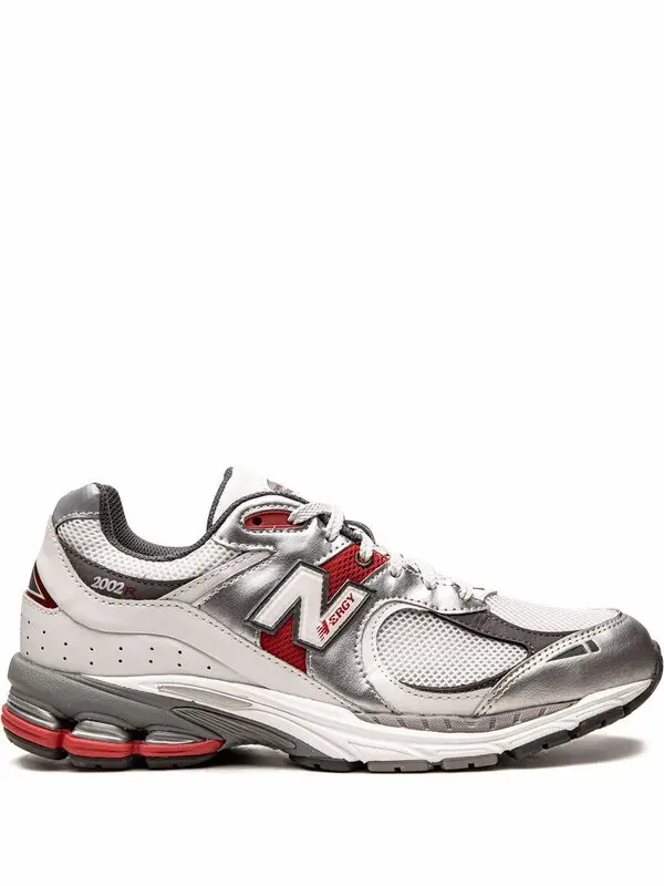 NEW BALANCE 2002r Bryant Giles Sneakers