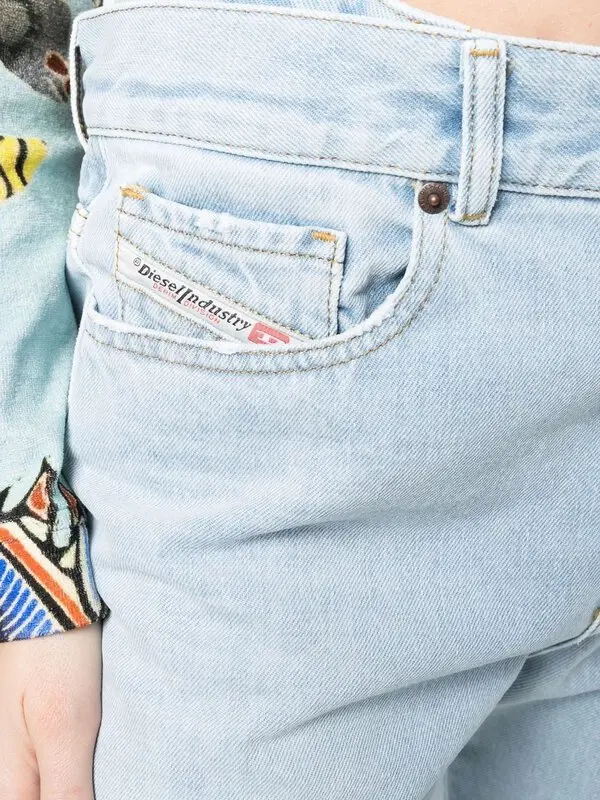DIESEL® D-air Boyfriend Jeans